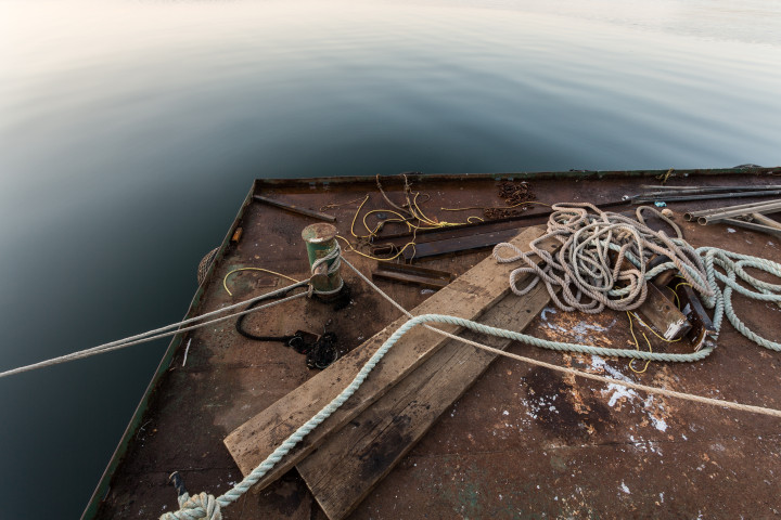 Ropes On A Barge - Duncan.co