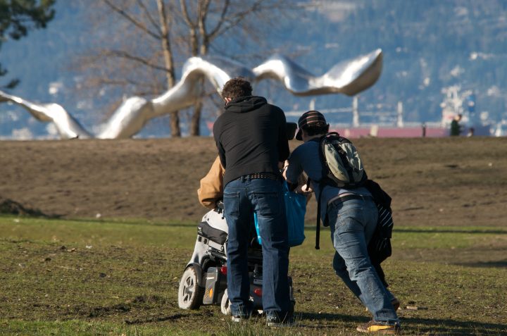 Friends Help One Another - Duncan.co