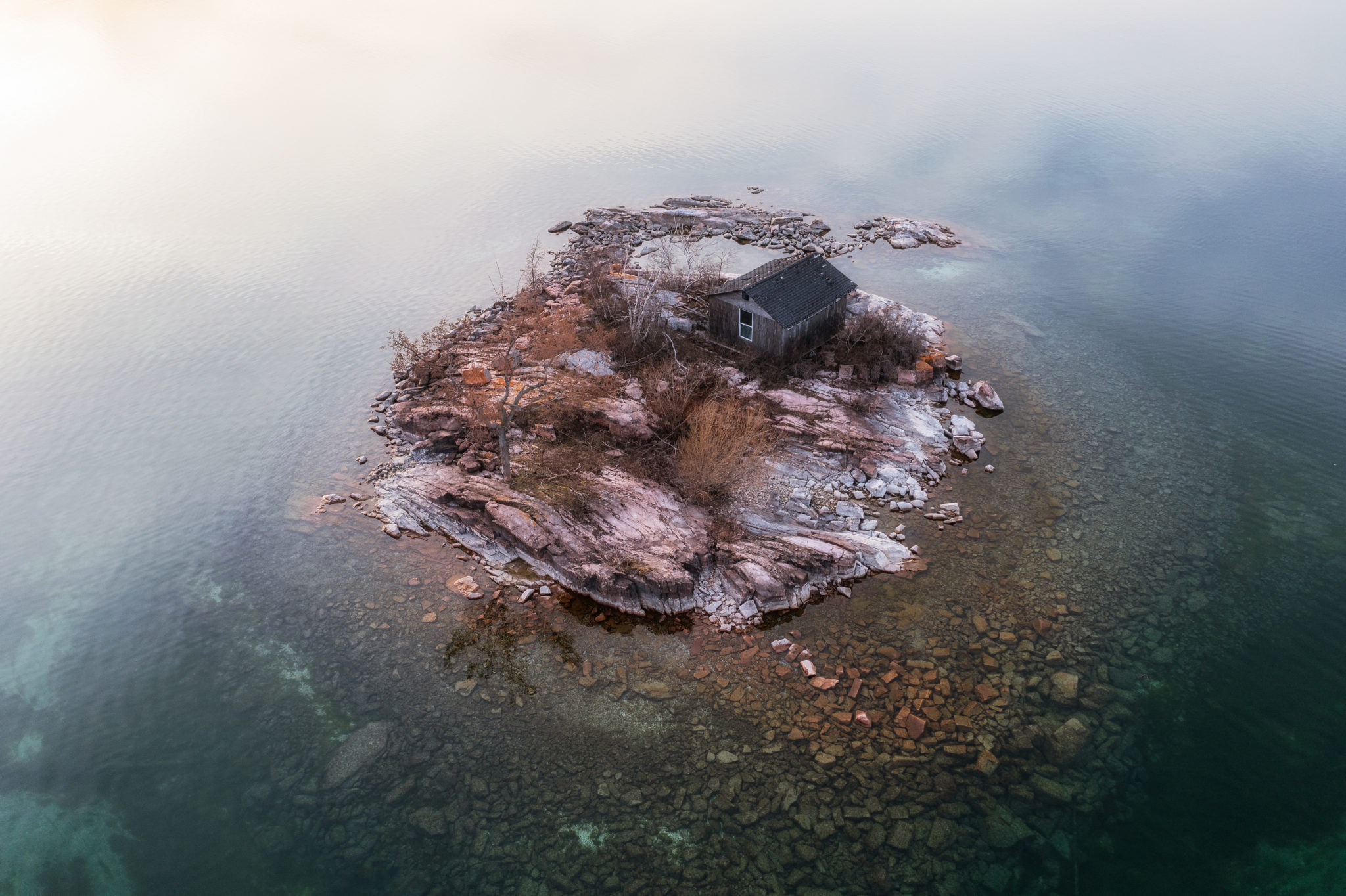 Shack on Small Island - Duncan.co