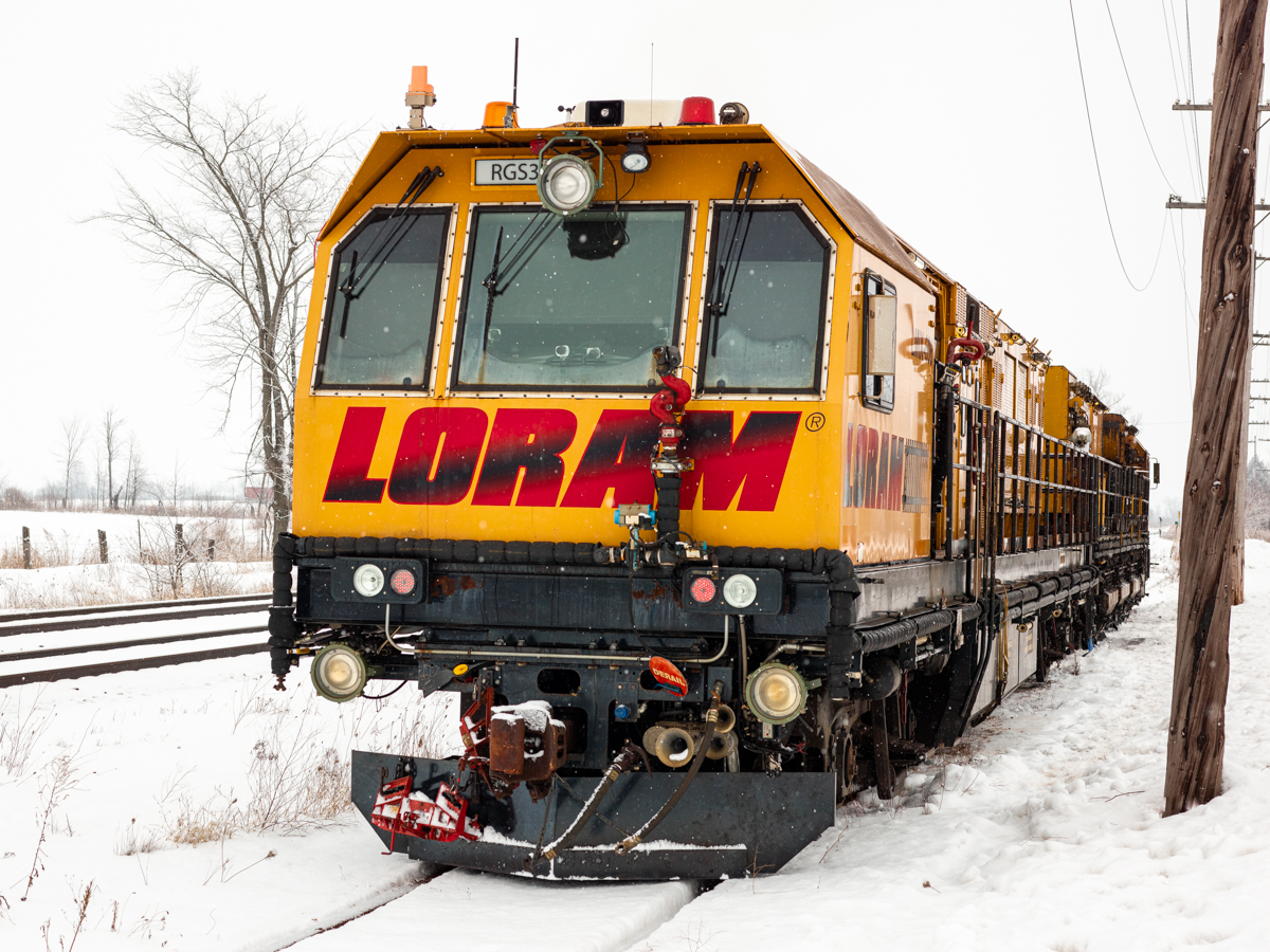 Loram Rail Grinder RGS - Duncan.co